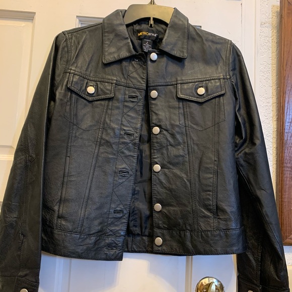 metrostyle | Jackets & Coats | Euc Metro Style Womens Black Leather ...